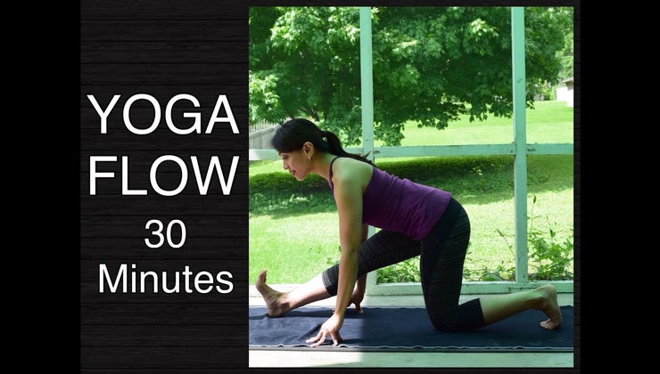 30 Minute Vinyasa Flow Yoga Class - Well-Rounded Yoga Pract | Yoga ...