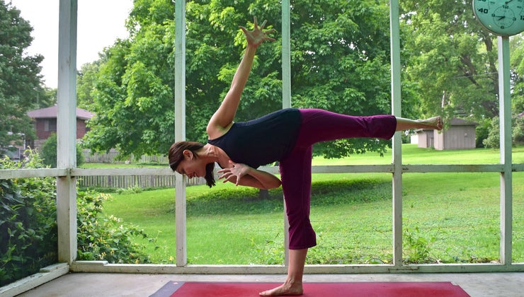 28 DAY YOGA CHALLENGE FOR FULL-TIME WORKERS | Yoga Upload Plus