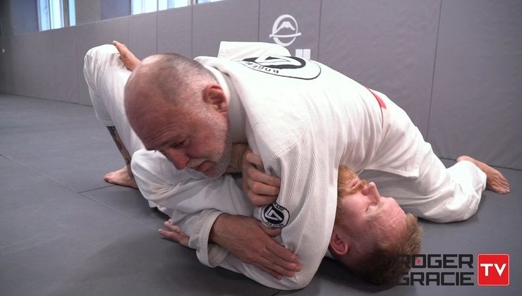 Mauricio Gomes: Side Control Arm Isolation Attack