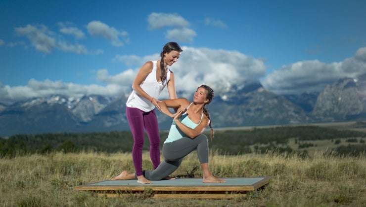 Online Yoga Class: Detox and Detach - YogaToday.com