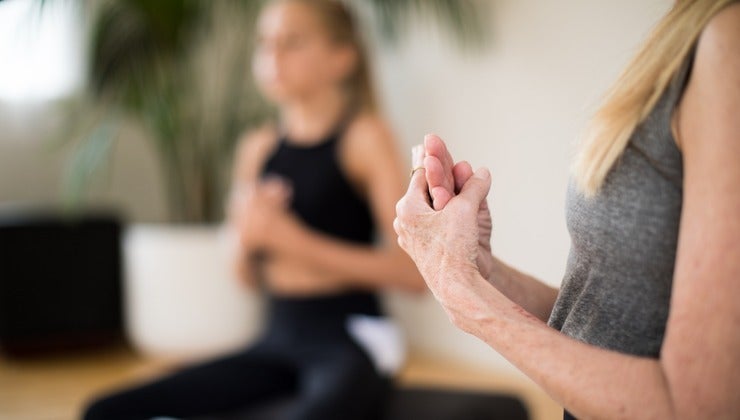 Online Class: 5 Minute Meditation for Teens - YogaToday.com