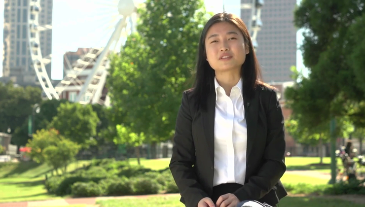 ALICE ZHOU'S BIOGRAPHY | StrategyTraining.com