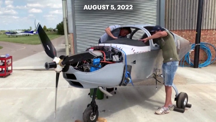 Homemade Airplane | WORLD Watch