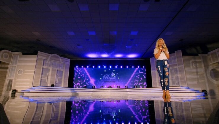 Monday Optionals - Spokes Model - Miss - Royal International Miss ...