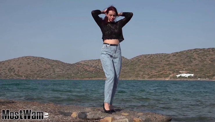 Lucy's Wet Jeans | MostWam