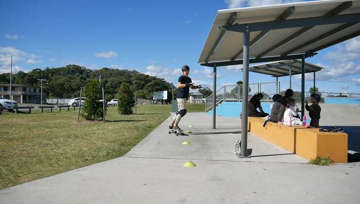 Goofy Foot Drill: Look and Point the Hands | Surf Skate - Session 5 ...