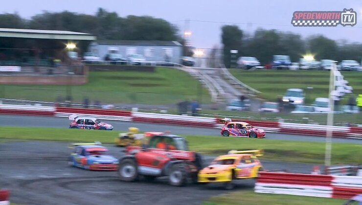 Hednesford 4th December 2022 2.0 Hot Rods Heat 2 | Spedeworth TV