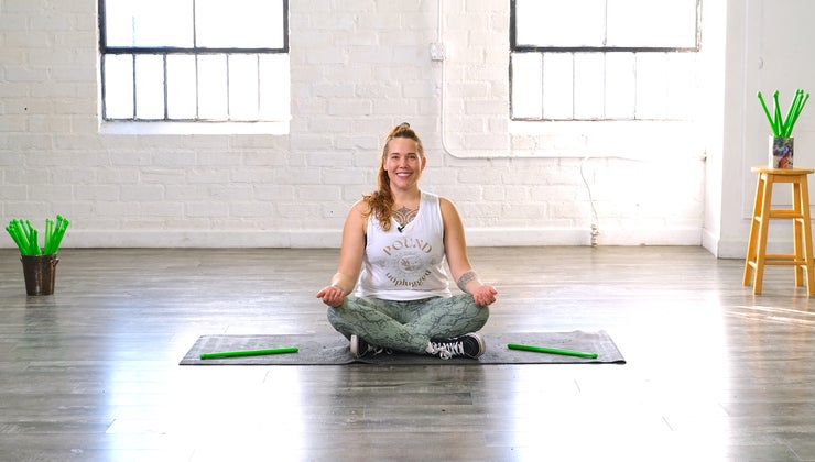 POUND Unplugged 02 w/ Pia | POUND Backstage