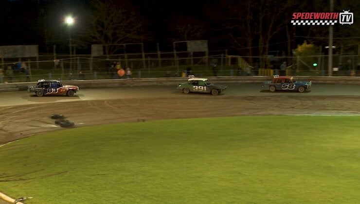 Arlington 27th December 2022 Historic Stock Cars Final | Spedeworth TV