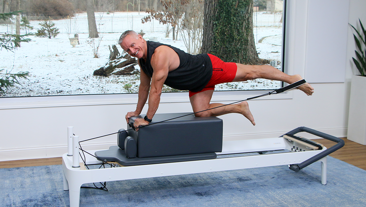 5MR - 5 Minute Reformer - Kneeling on Box - Leg and Core work