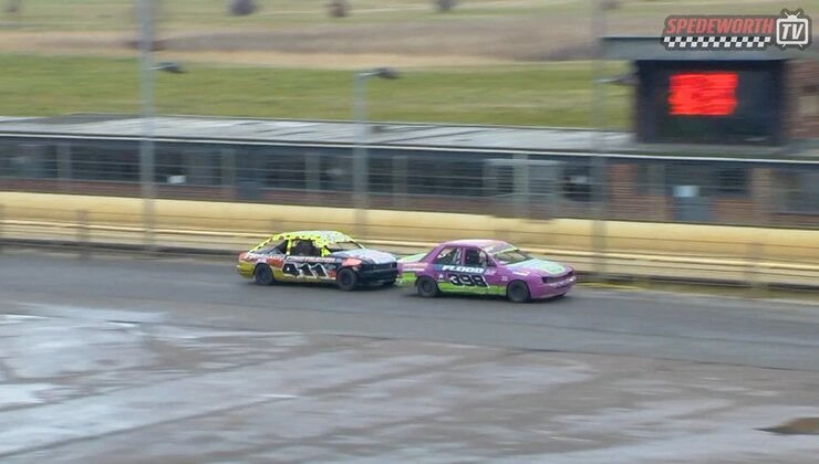 Yarmouth 12th February 2023 Lightning Rods Heat 1 | Spedeworth TV