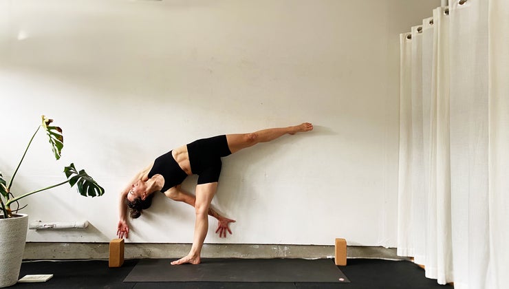 Wall Moons: Slow Flow - 49 min | Bonnie Weeks