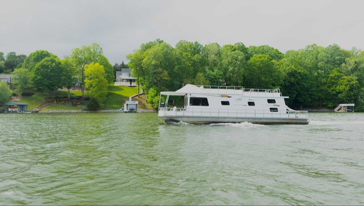 HOUSEBOAT SAFETY 101