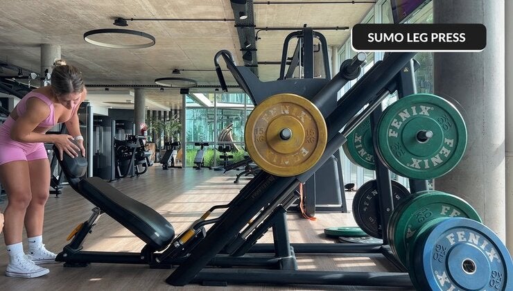 Sumo Leg Press (TC)
