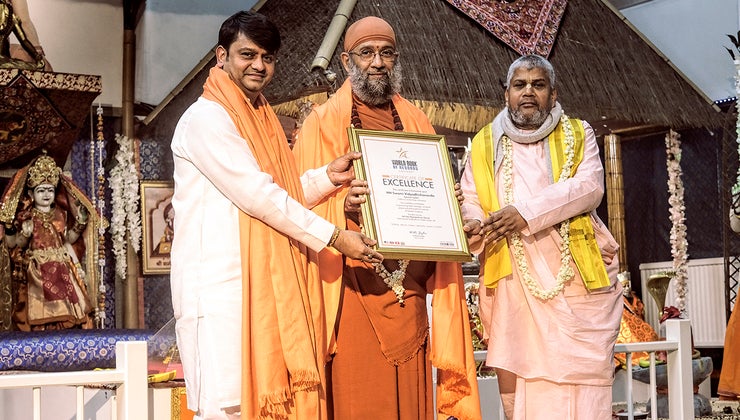 Glimpses of Fellowship at Siddhashram in London