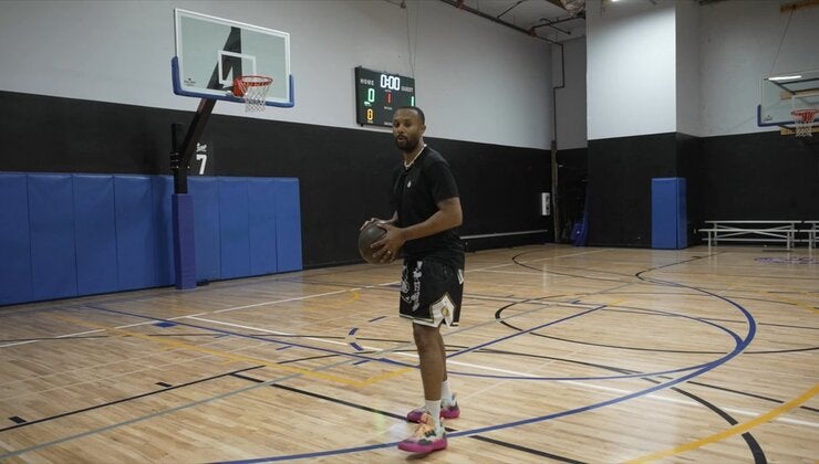 Side Touch Stepback V2 | In The Lab+