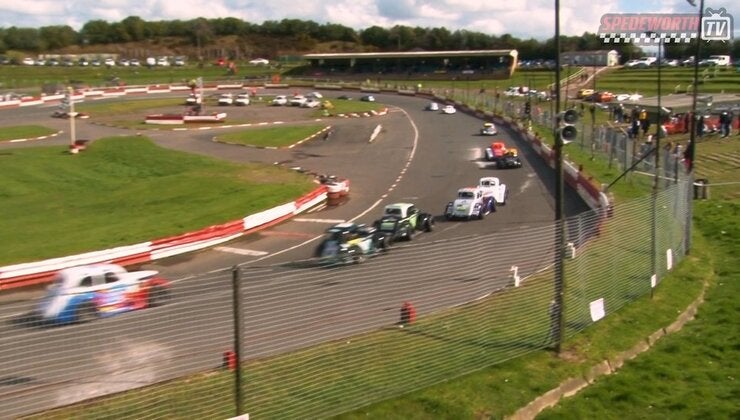 Hednesford 10th April 2023 Oval Track Legends Heat 2 | Spedeworth TV