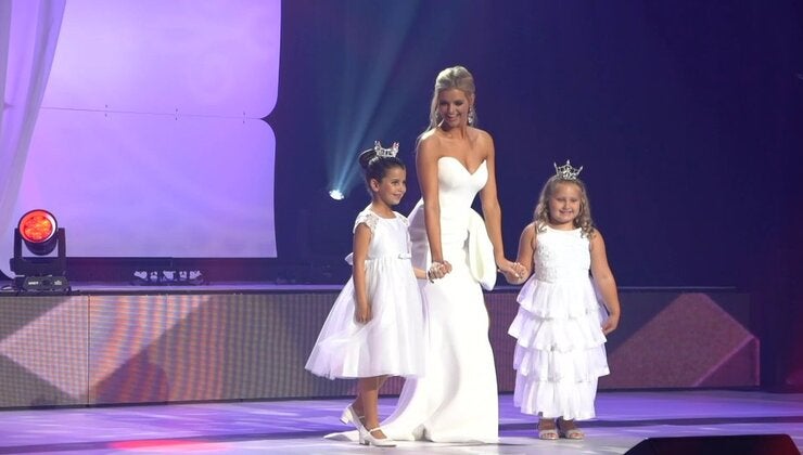 Miss Oklahoma 2023 - Oil Capital - Mia-Lynne Smith - Evening Gown ...