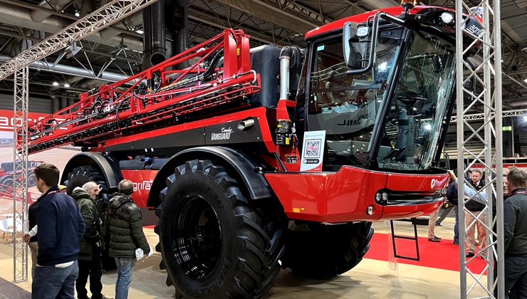 LAMMA 2023: Agrifac Condor Vanguard self-propelled sprayer: | LandPowerTV