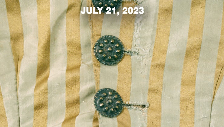 World Watch Wonders: Buttons | WORLD Watch
