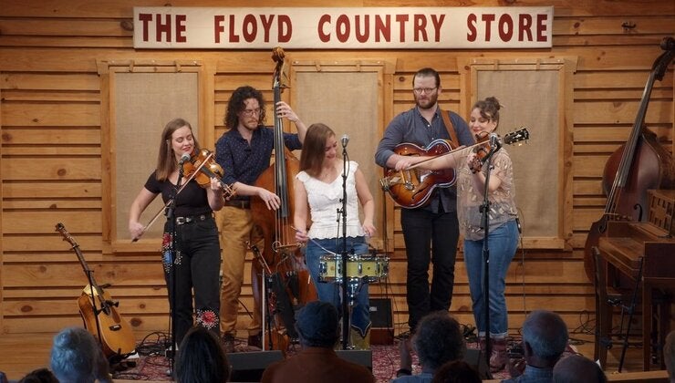 Quebe Sisters Live Teardrops From My Eyes Floyd Country Store June 2023