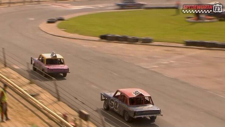 4. Historic Stock Cars Heat 1 | Spedeworth TV