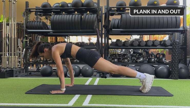 Tutorial Plank In and Out abs