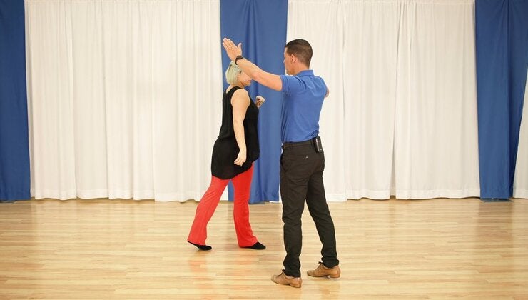 5 Salsa Moves To Learn Next