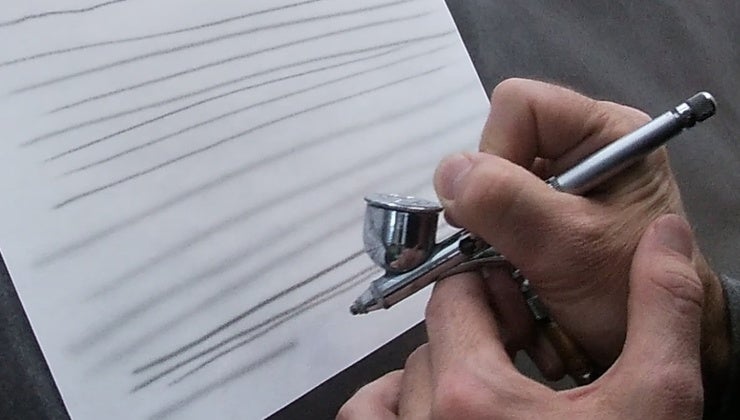 Practice drill to airbrush parallel lines freehand | Airbrush University