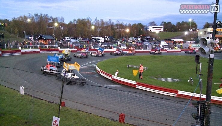 9. Brisca F1 Stock Cars Final | Spedeworth TV