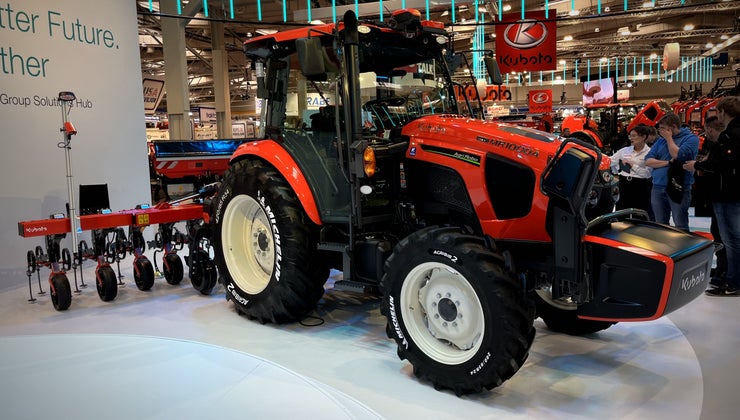 AGRITECHNICA 2023: Kubota Autonomous and Electric Tractor Developments ...
