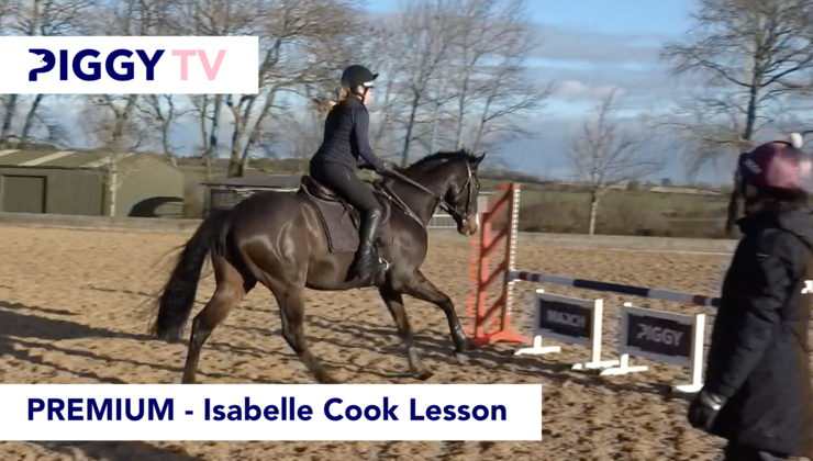 Isabelle Cook Lesson | Piggy TV