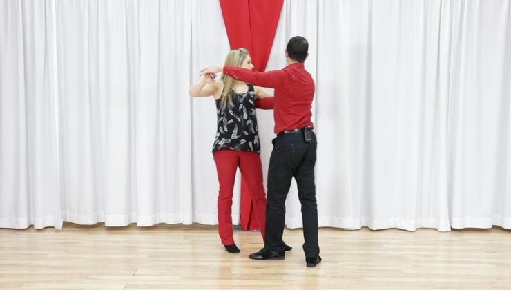 Slingshot with Snap-Turn Ending