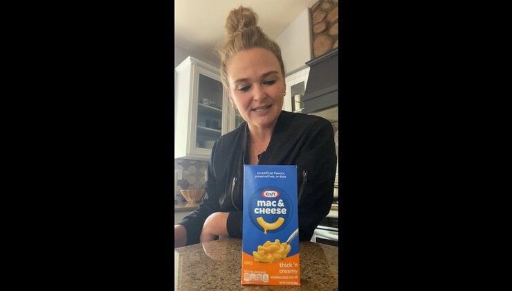 Level up your mac n cheese with Jenn!