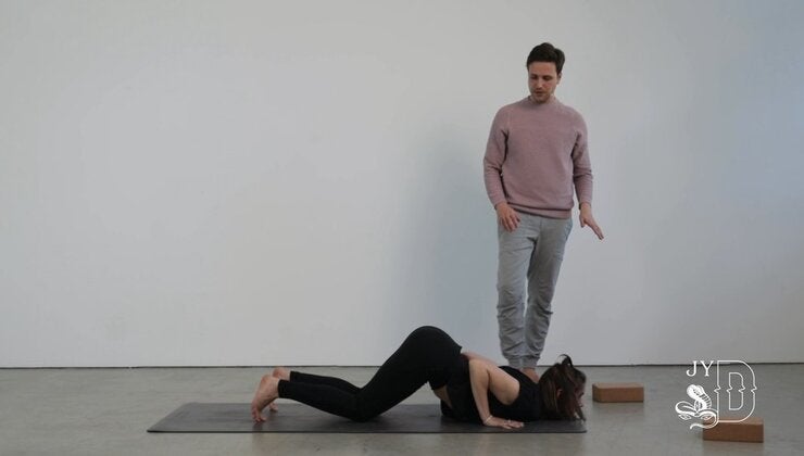 Jivamukti Basics Breakdown Jivamukti Surya Namaskar with Moritz Ulrich