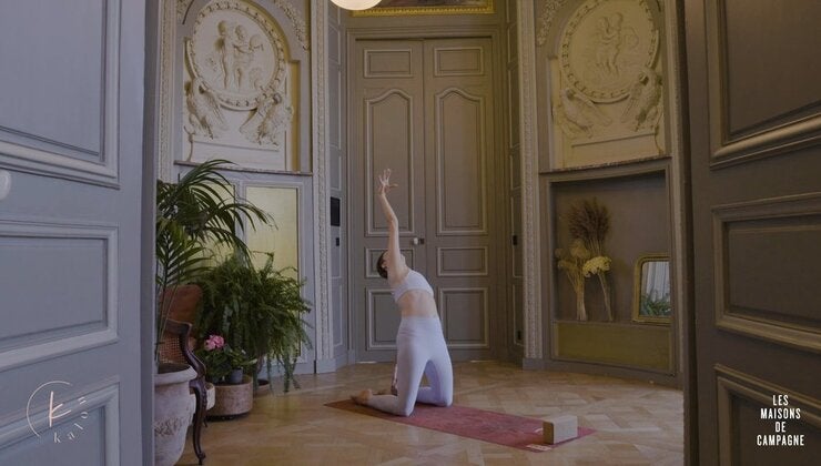 ¨POSTURE / Emma | Kalon