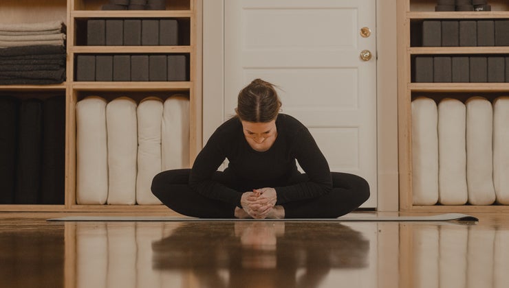 Mellow Flow : Full Body Active Recovery