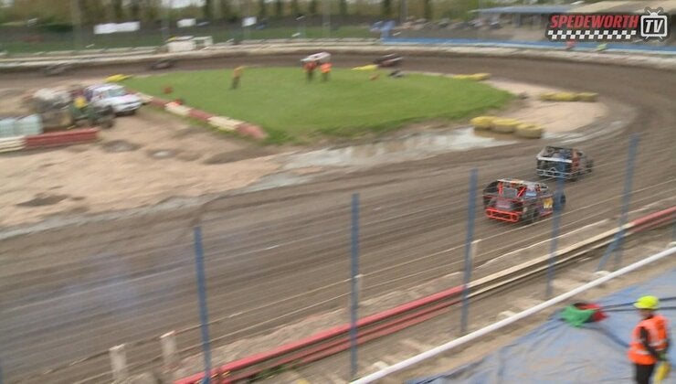 Mildenhall 6th April 2024 UK Modifieds Heat 1 | Spedeworth TV
