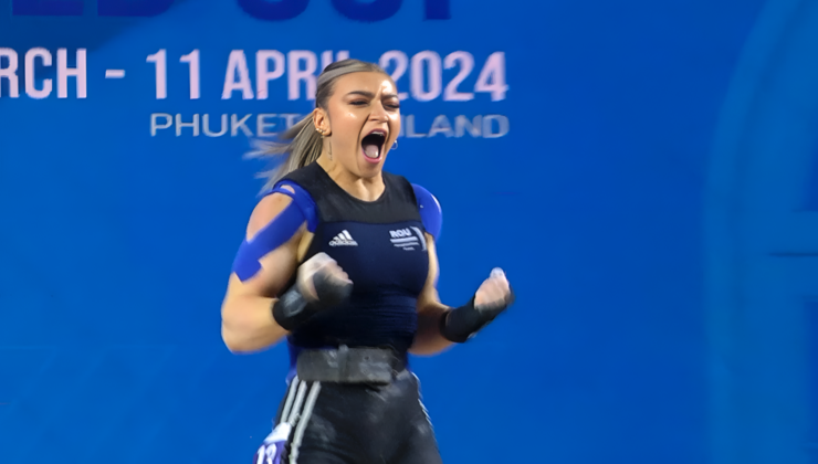 Mihaela Smashes a New Personal Record at 110kg at the Last Chance ...