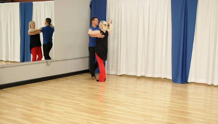 Country Waltz Dance Steps