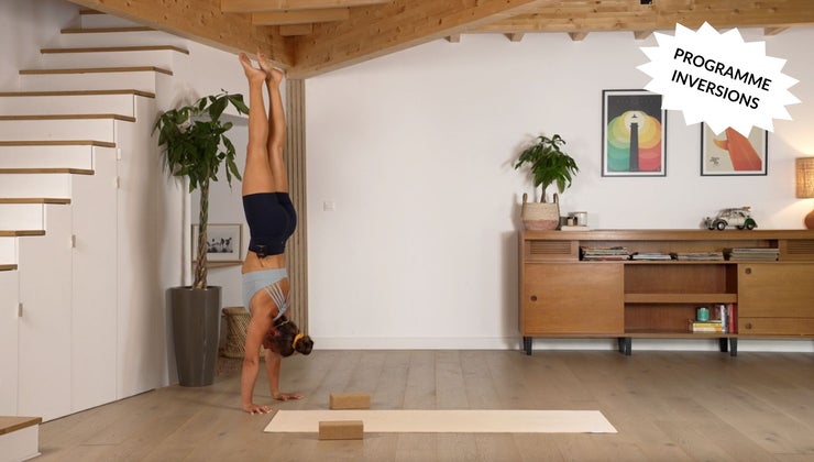YOGA SPÉCIAL INVERSIONS HANDSTAND