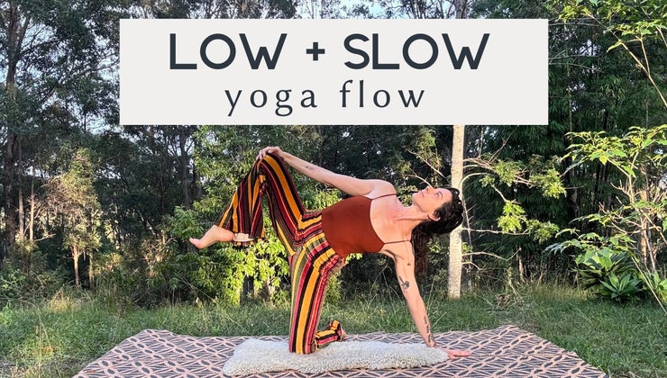 Slow Floor Yoga Wiggles | CCY Studio