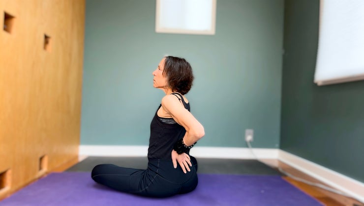 Hips, Twists & Core: June 12 | The Elevate Practice