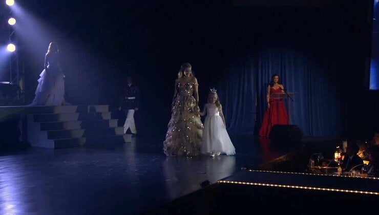 Teen - Show Me Stars - Evening Gown - Preliminary 2 | Pageants Live