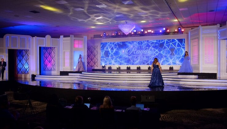 Jr. Teen90 - Arkansas - Grace Finley - Evening Gown | Pageants Live
