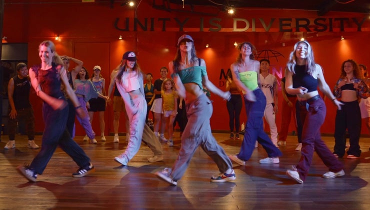 "RUN" SHUFFLE CHOREO - VAN SECO | Van Seco Shuffle Tutorials and Lives