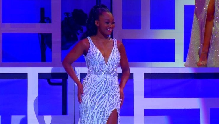 Ashley Sneed - Evening Gown at 2018 Miss Texas Wednesday Prelim ...