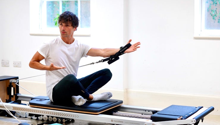 Dynamic Reformer Pilates V70 - Strong and Sculpted - Full Sculpt ...