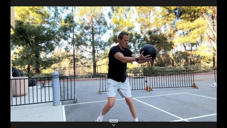 Hip Disassociation With Extended Med Ball