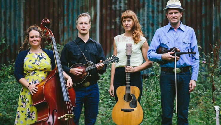 Foghorn Stringband
